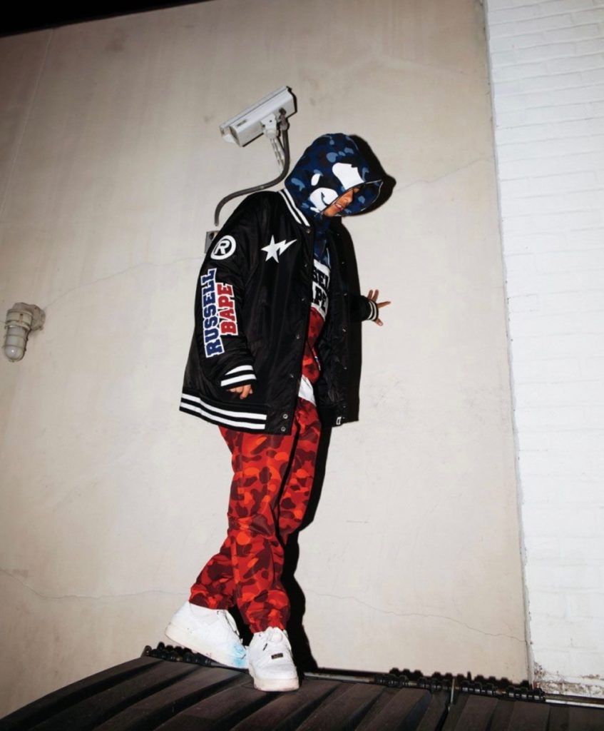 【BAPE® × RUSSELL ATHLETIC®】初コラボコレクションが12月26日に発売予定 | UP TO DATE