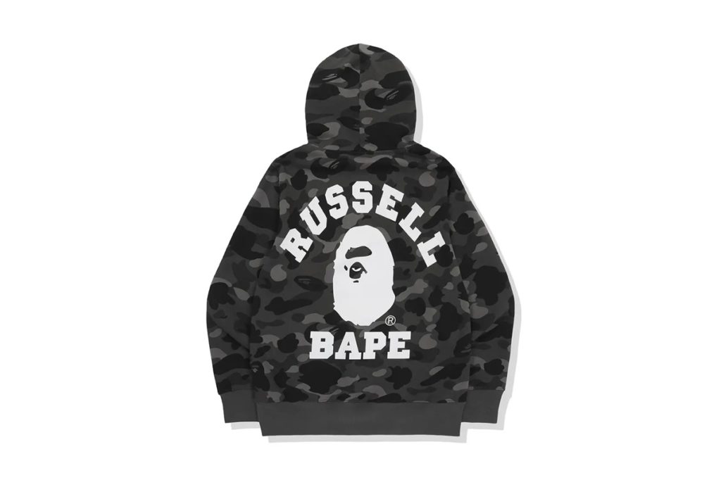 【BAPE® × RUSSELL ATHLETIC®】初コラボコレクションが12月26日に発売予定 | UP TO DATE