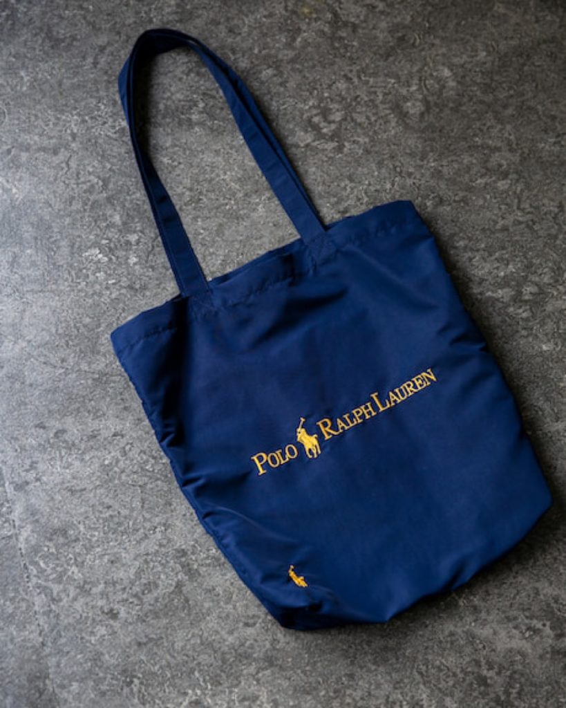 【BEAMS × POLO RALPH LAUREN】別注〈Navy and Gold Logo Collection〉が4月23日/4月26日に発売予定 | UP TO DATE