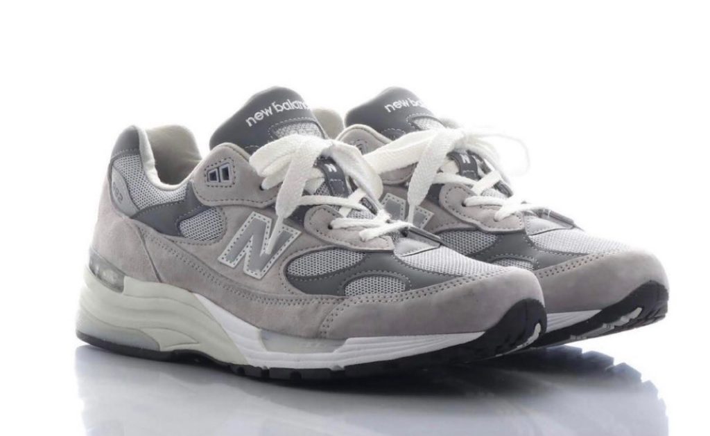 New Balance 人気のグレーカラー『M992GR』のリストック情報【随時更新】 | UP TO DATE