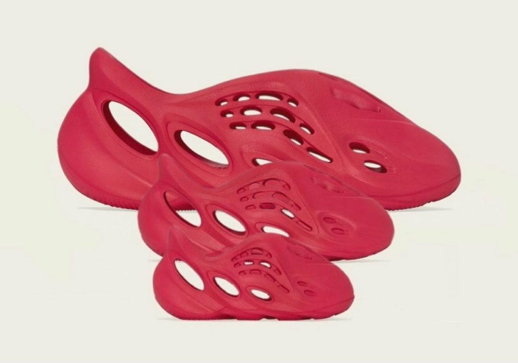 【adidas】YEEZY FOAM RUNNER “VERMILION”が国内10月29日に発売予定 | UP TO DATE