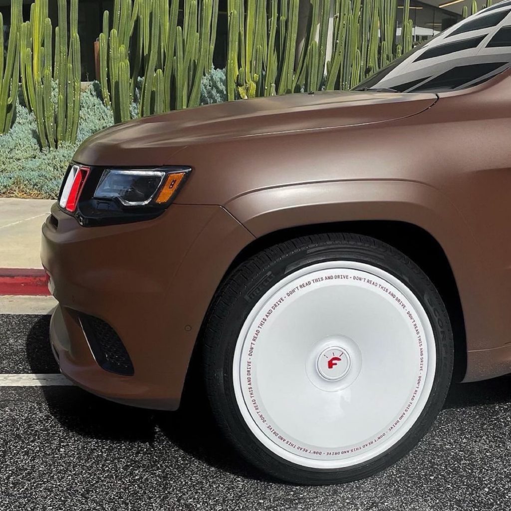 Travis ScottのCACTI仕様『Jeep®︎ Grand Cherokee Trackhawk』 | UP TO DATE