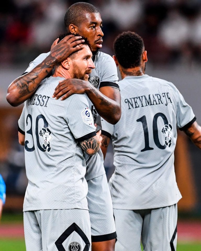 VERDY × PSG コラボアイテムが国内7月22日に発売予定 | UP TO DATE