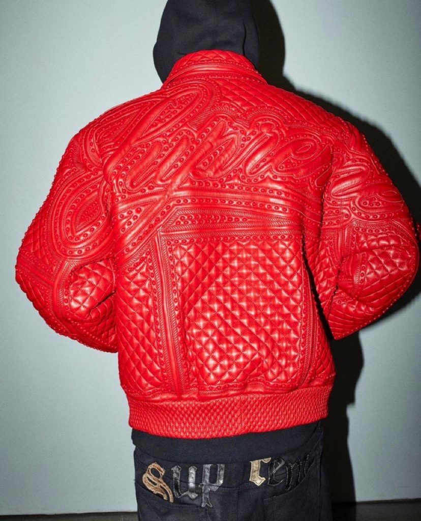 Supreme 2022FW THEM Magazine エディトリアルが公開 | UP TO DATE