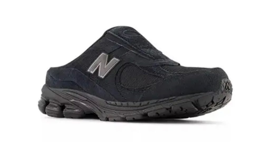 ミュールスタイルにアレンジした New Balance 2002R Muleの新色が国内9月17日に発売予定 [M2002RM] | UP ...