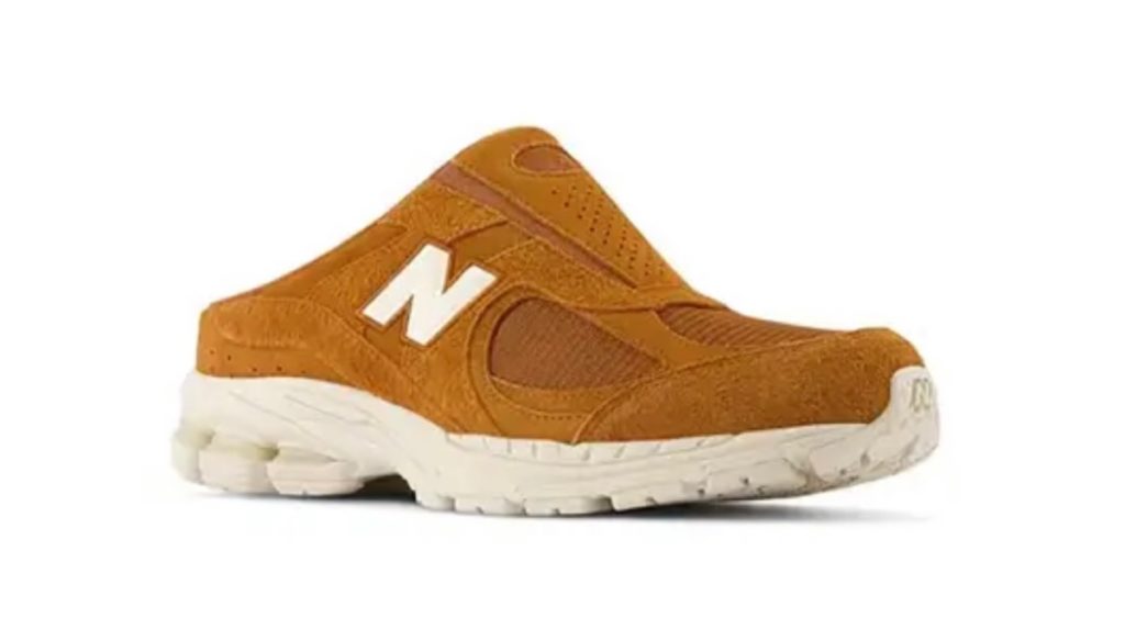 ミュールスタイルにアレンジした New Balance 2002R Muleの新色が国内9月17日に発売予定 [M2002RM] | UP ...