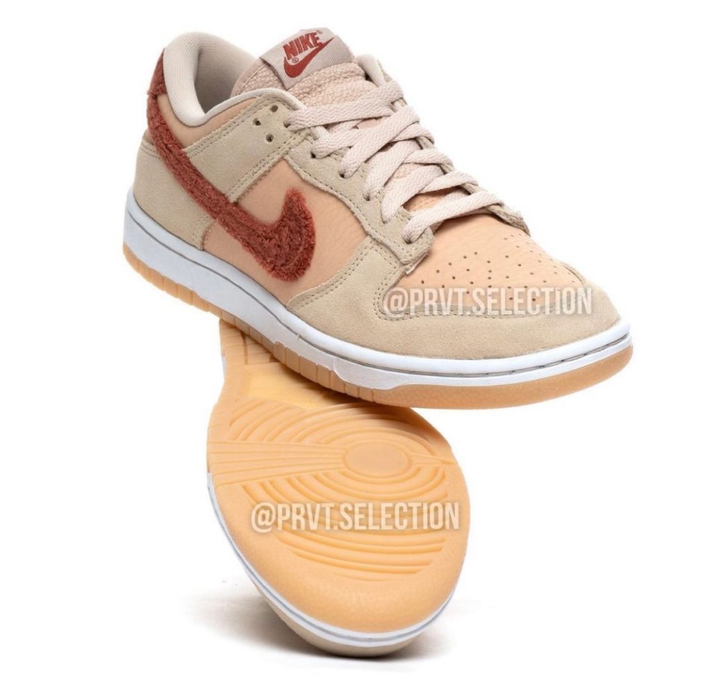 Nike Wmns Dunk Low “Plush Swoosh”が発売予定 [DZ4706-200] | UP TO DATE