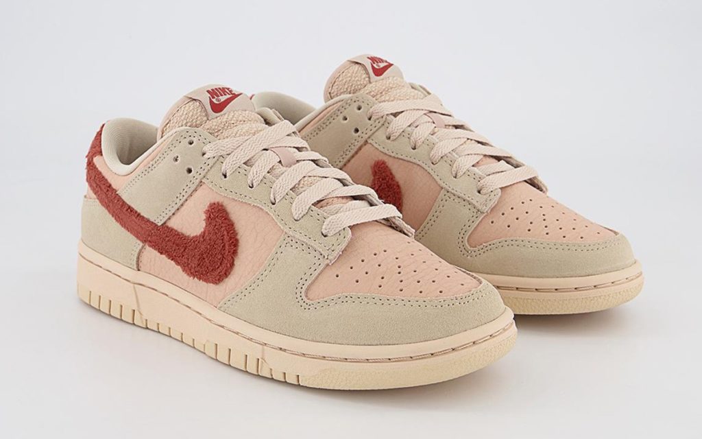 Nike Wmns Dunk Low “Plush Swoosh”が発売予定 [DZ4706-200] | UP TO DATE