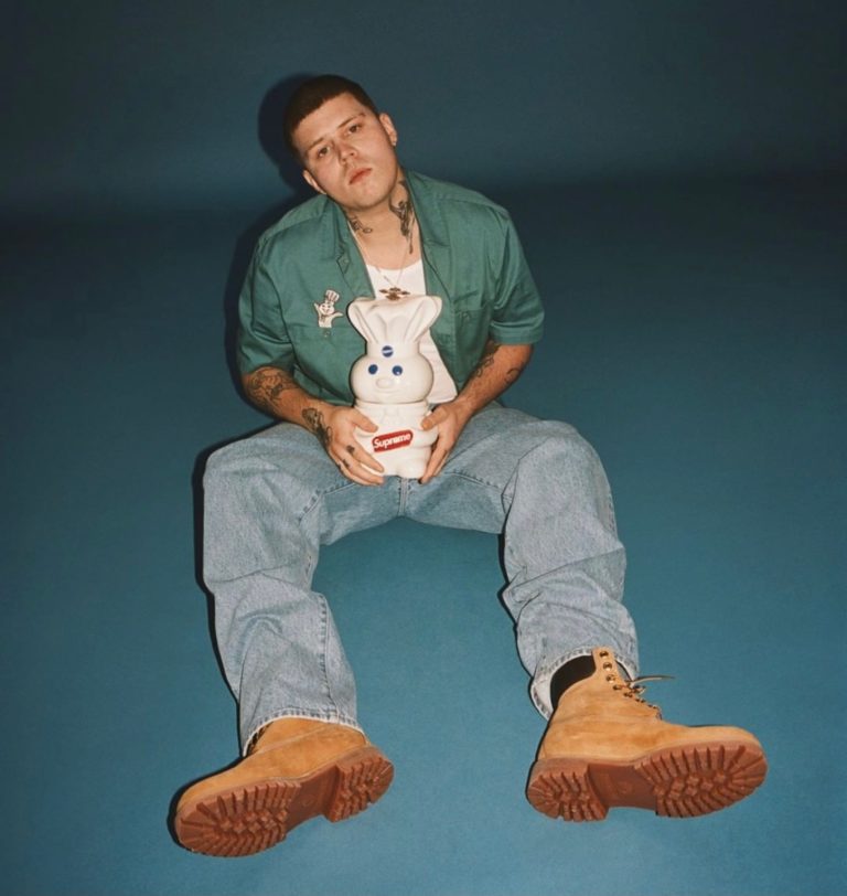 Yung Lean for Supreme 2022FW THEM Magazine エディトリアルが公開 | UP TO DATE