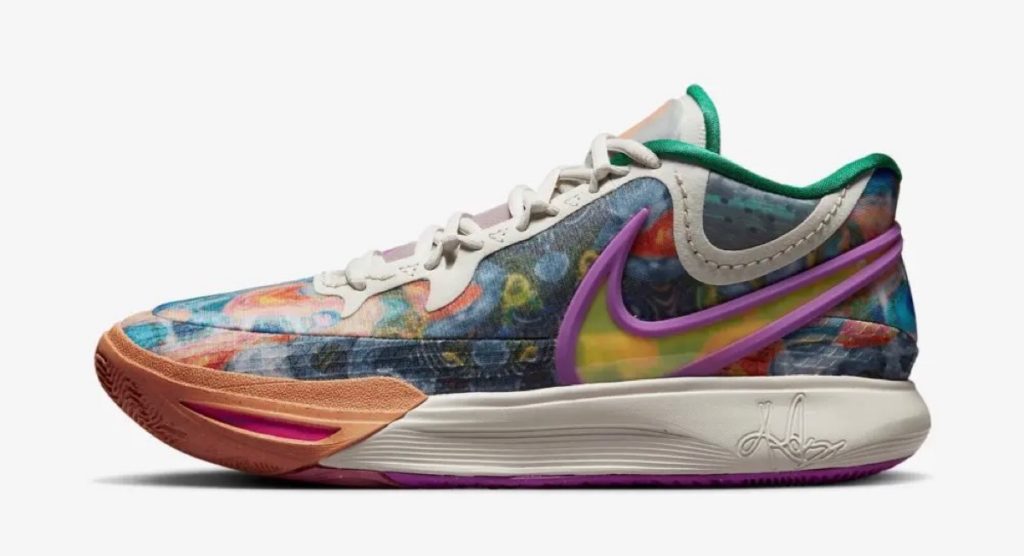 ナイキがカイリー・アービングとの契約を一時停止。新作『Nike Kyrie 8』の発売も中止に | UP TO DATE