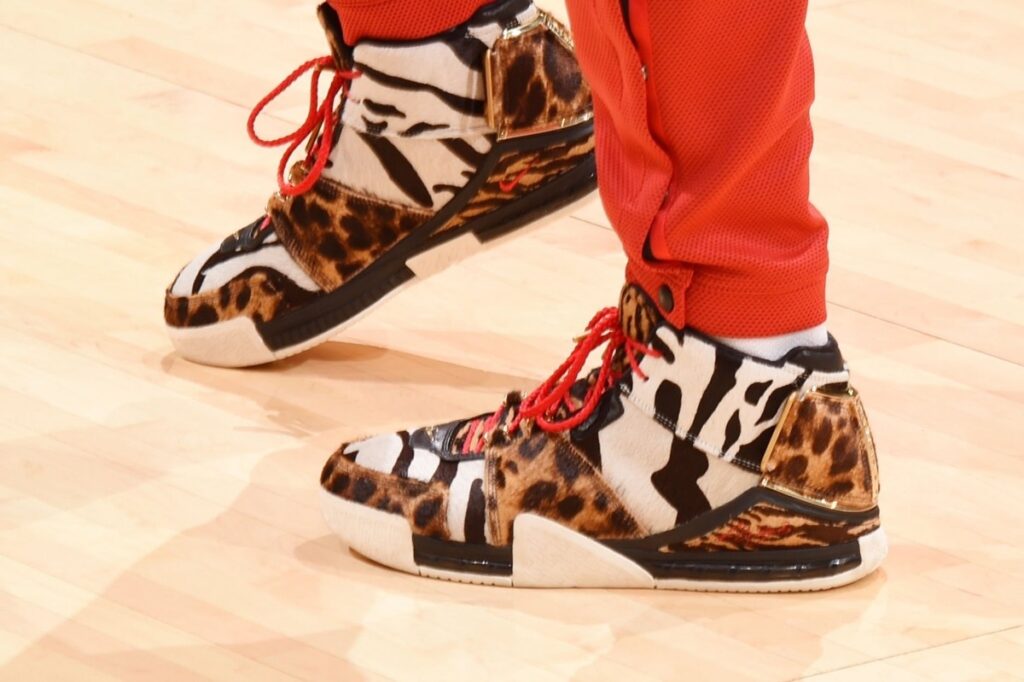 Nike LeBron 2 LX “Beast”が11月16日に発売予定 [DQ2439-200] | UP TO DATE