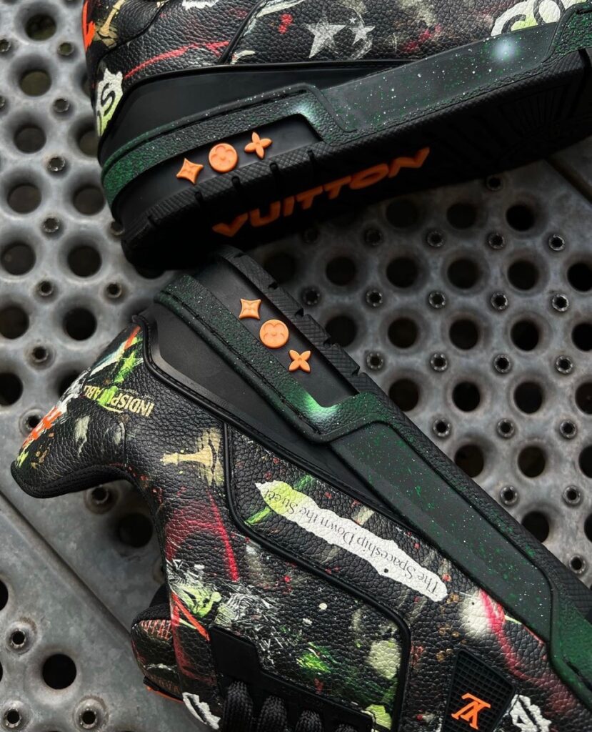 Louis Vuitton × RAMM:ΣLL:ZΣΣ 『LV Trainer』がミラノの展示会でお披露目 | UP TO DATE