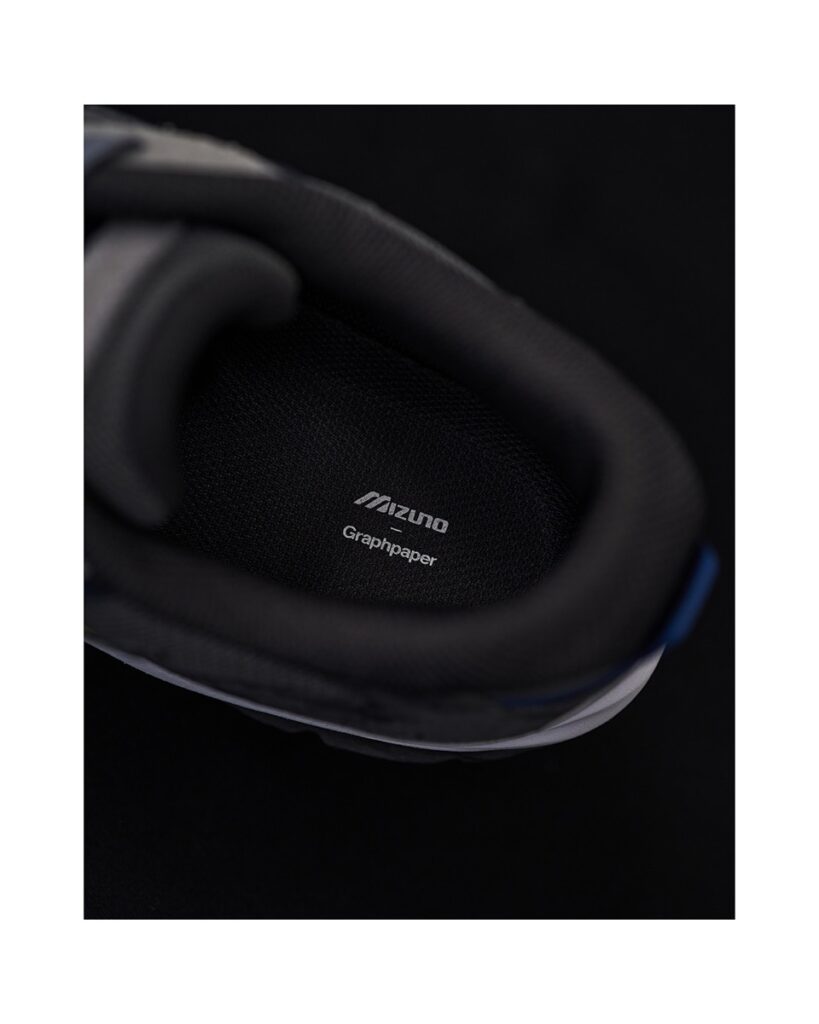 MIZUNO × Graphpaper コラボ第3弾『WAVE RIDER β』が国内4月8日／4月10日に発売 | UP TO DATE