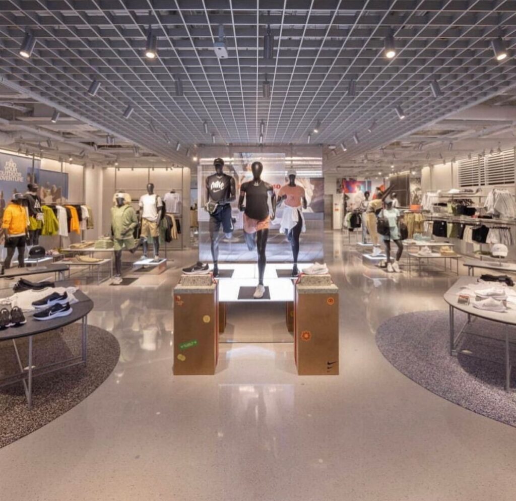 ナイキの新ストア『NIKE KYOTO』が7月6日より京都河原町にオープン。限定アイテムの販売も | UP TO DATE