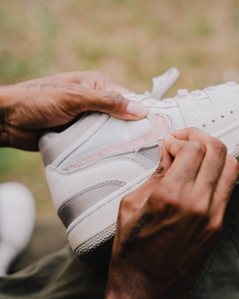 Social Status × Nike Attack SPが国内11月17日より発売[DZ4636-101 / DZ4636-102 / DZ4636-002 / DZ4636-001 ...