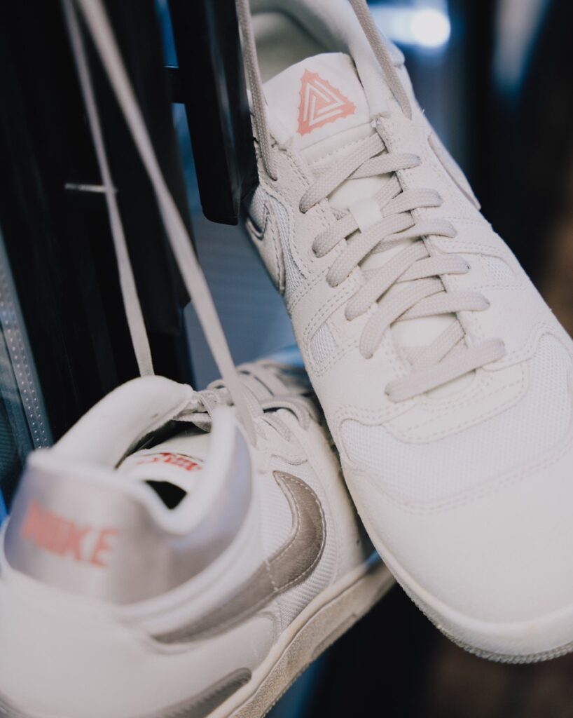 Social Status × Nike Attack SPが国内11月17日より発売[DZ4636-101 / DZ4636-102 / DZ4636-002 / DZ4636-001 ...