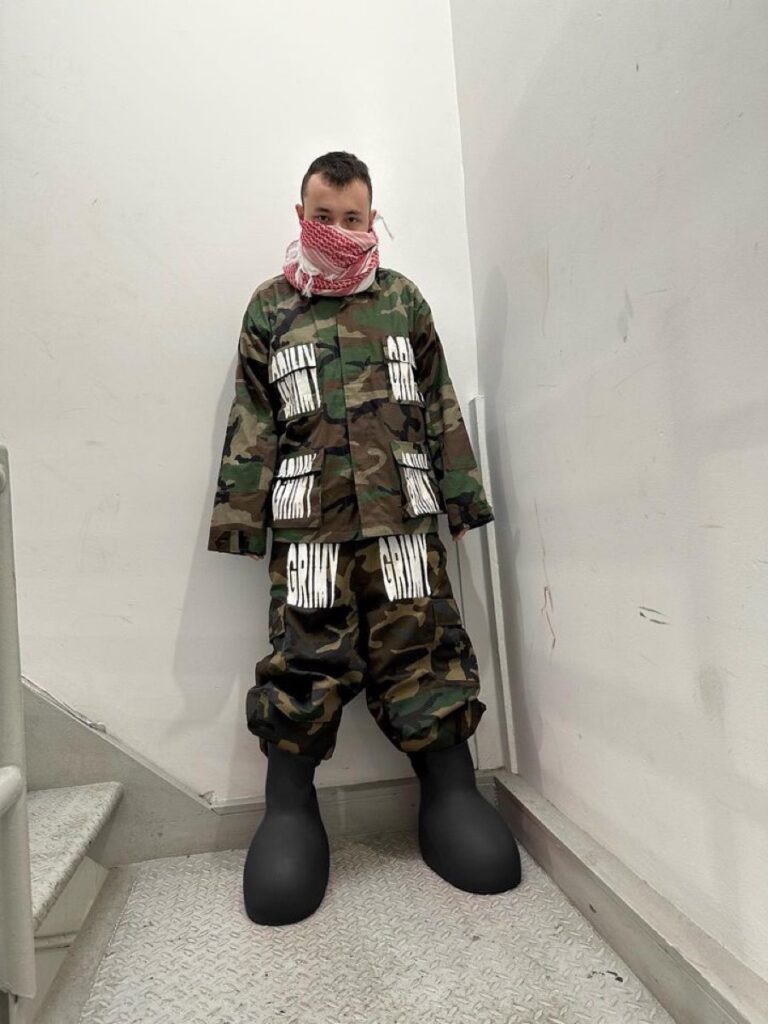 MSCHF 『Big Black Boot』が日本時間10月27日より発売予定 | UP TO DATE