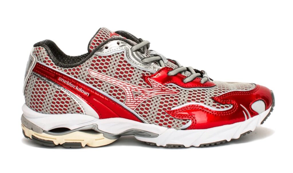 Mizuno × OBD / One Block Down Wave Rider 10 “Flame Wave” 全3色が国内11月10日より発売[D1GD232702 ...