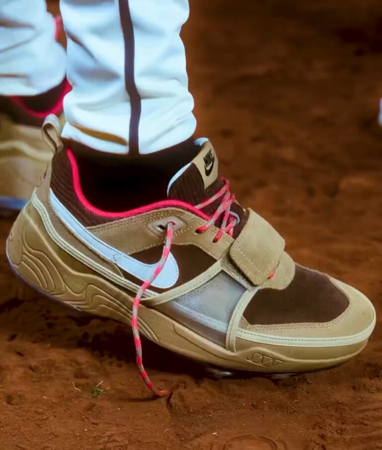 Travis Scott × Nike Zoom Field Jaxx “Beechtree”が発売予定 [FN0562] | UP TO DATE