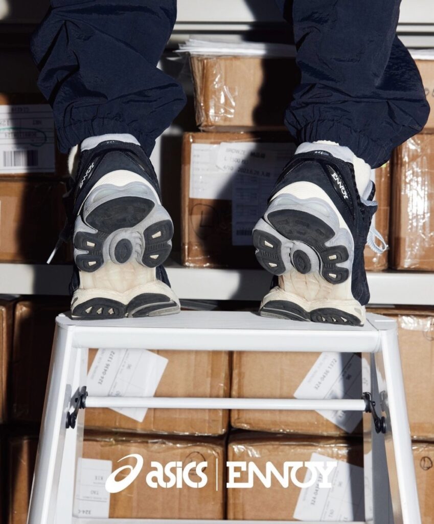 ENNOY × ASICS コラボスニーカー『GEL-NIMBUS 9』が国内2月29日／3月7日より抽選販売受付開始 [1201B034 ...