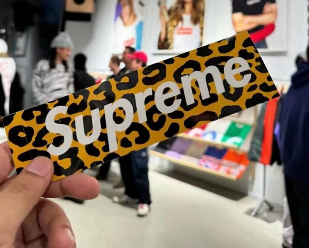 【Supreme Shanghai】中国 上海の新旗艦店が3月23日よりオープン予定。限定Box Logo Tee & Hoodieの発売も ...