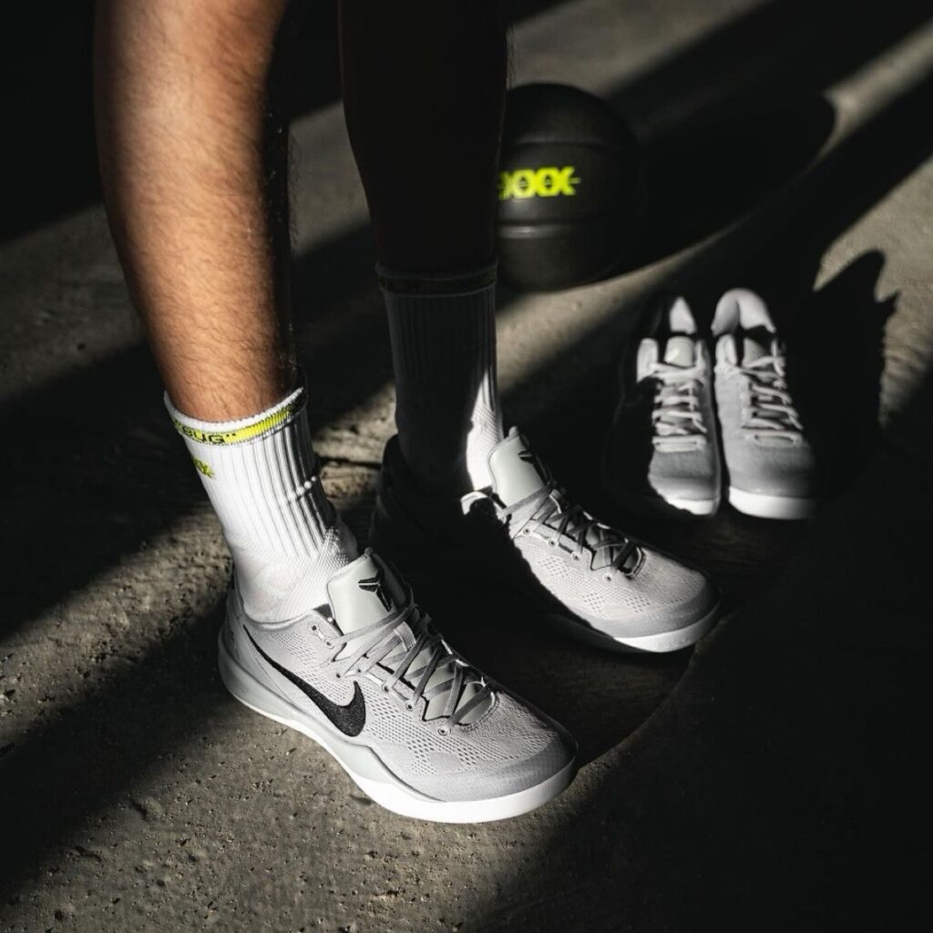 Nike Kobe 8 Protro “Grey Black”が発売予定 | UP TO DATE