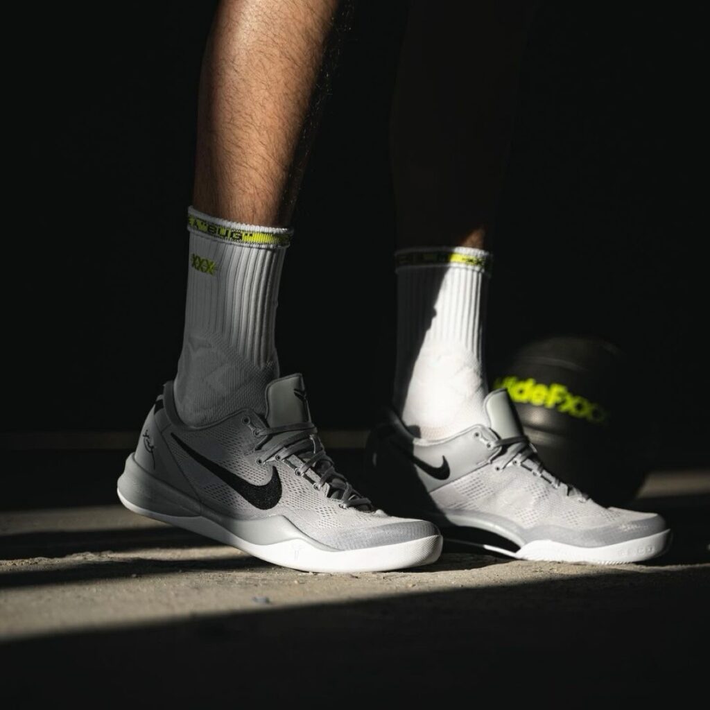 Nike Kobe 8 Protro “Grey Black”が発売予定 | UP TO DATE