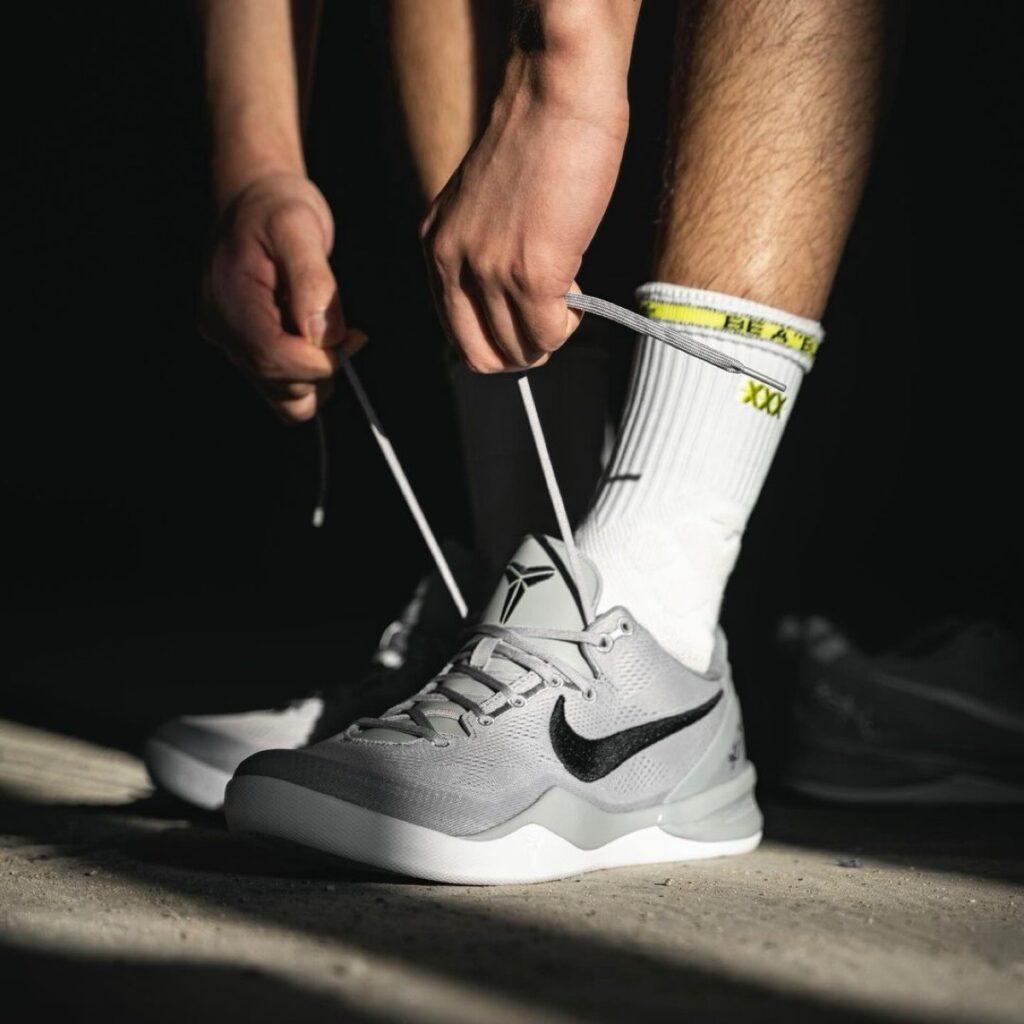 Nike Kobe 8 Protro “Grey Black”が発売予定 | UP TO DATE