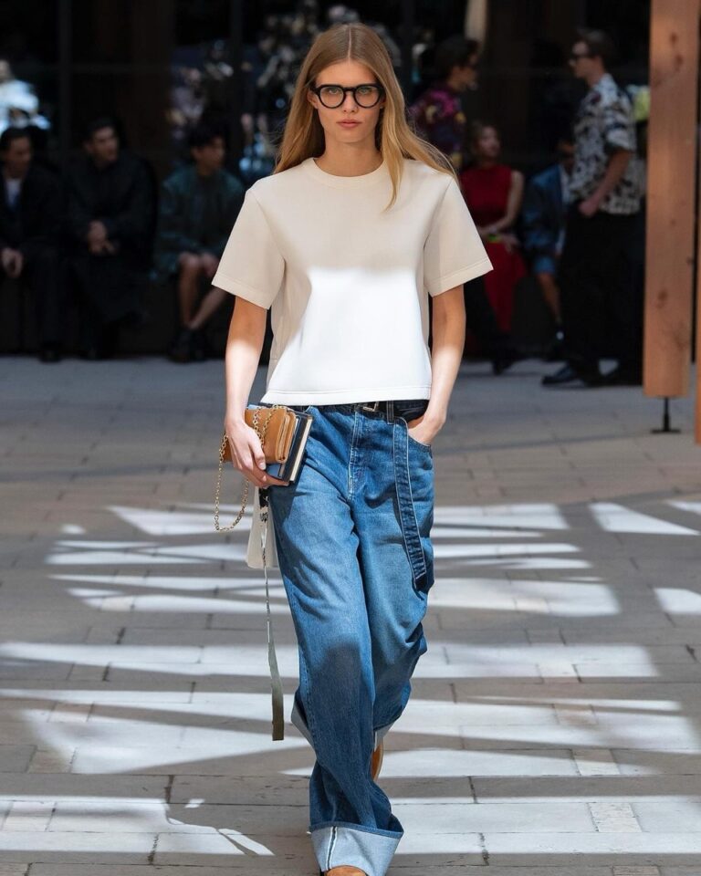 sacai × Levi’s 2025年春夏コラボコレクションが発売予定 【25SS】 | UP TO DATE