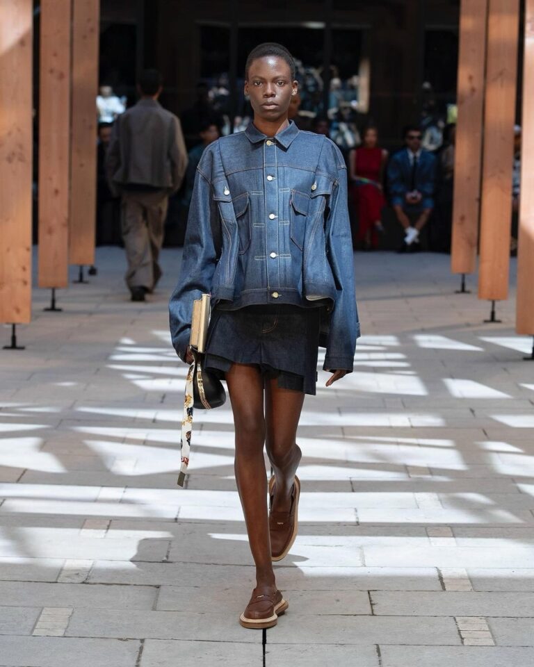 sacai × Levi’s 2025年春夏コラボコレクションが発売予定 【25SS】 | UP TO DATE