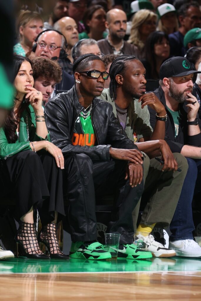 Travis Scott x Nike Jordan CJ1 T-Rexx “Green Spark”が国内3月28日より発売[IM9113 ...