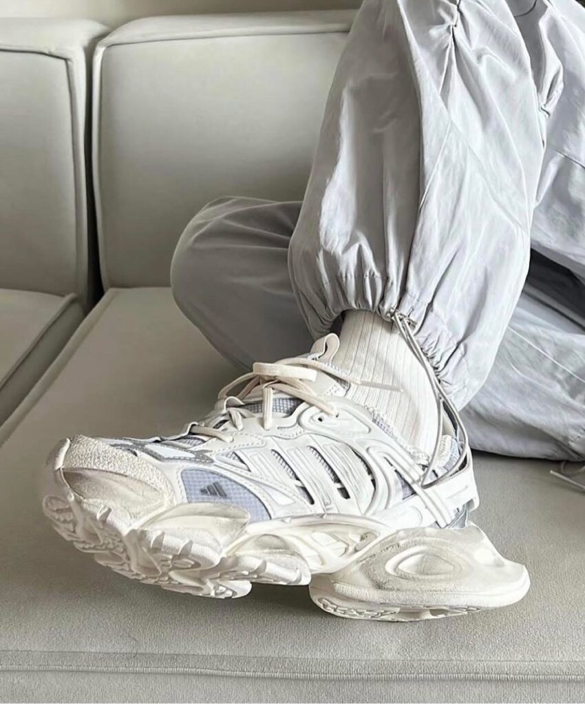 adidas XLG Runner Deluxe が順次発売 [IH0070 / IH0615 / IH7799 / JR9631 ...