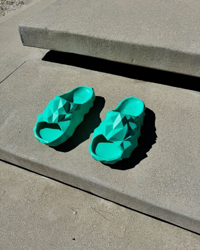 Diamond Supply Co.『Coupes de Diamant Slides & Clogs』が10月29日より発売予定 | UP ...