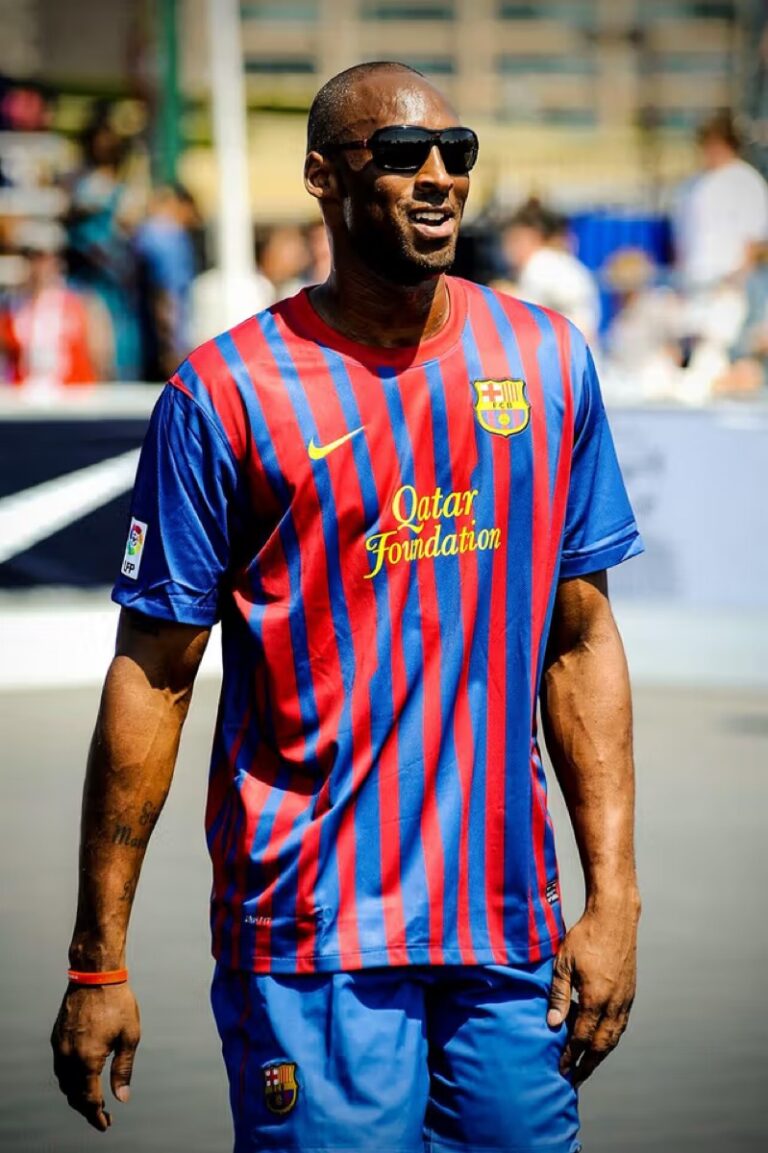 FC Barcelona x Nike Kobe 4 Protroが7月31日より発売予定 [IM2532-701] | UP TO DATE