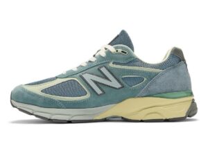 AURALEE × New Balance『990v4 “In Between”』が国内12月13日に発売[U990AR4 / U990AL4 ...