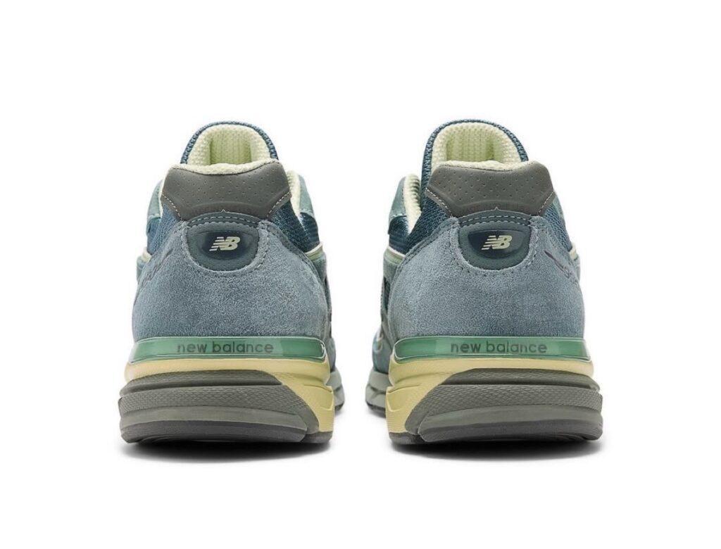 AURALEE × New Balance『990v4 “In Between”』が国内12月13日に発売[U990AR4 / U990AL4 ...