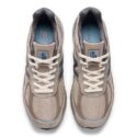 AURALEE × New Balance『990v4 “In Between”』が国内12月13日に発売[U990AR4 / U990AL4 ...