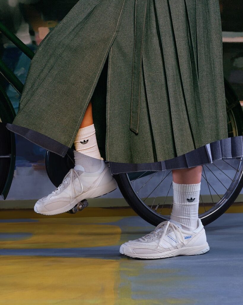 Bad Bunny x adidas adiZero SL 72 が国内12月14日より発売[JP8816 / JP8815 / JQ8757 ...