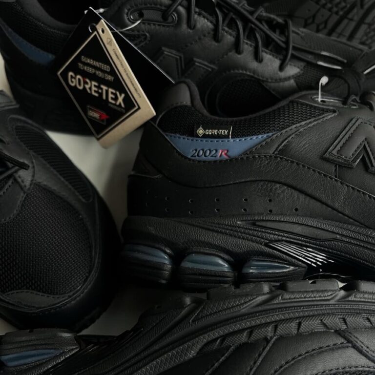 JJJJound x New Balance 『2002R GTX “Black”』が順次発売 [M2002RXW] | UP TO DATE