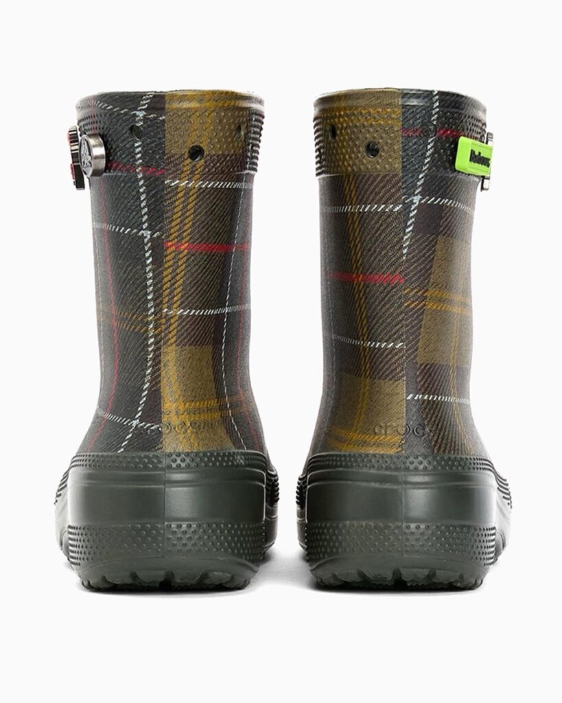Barbour x Crocs コラボコレクションが国内3月28日より発売 | UP TO DATE
