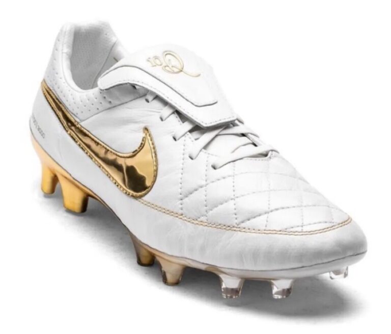 Ronaldinho x Nike Tiempo Legend FG SE “Touch of Gold”が国内12月10日より発売 ...