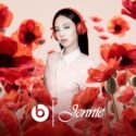 Beats x BLACKPINK JENNIE リボン付きヘッドフォン『Beats Solo 4 “Ruby Red”』が国内9月5日より ...