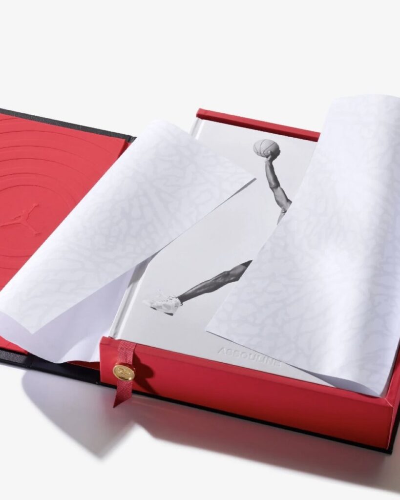 JORDAN BRAND 40周年記念本『Air Jordan by Assouline』が国内10月20日より発売。世界1000部限定のコレクターズ・エディション『Ultimate』も ...