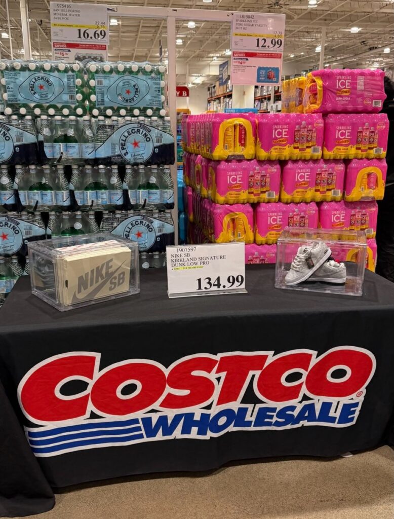 Costco Kirkland Signature x Nike SB Dunk Low Pro QS “Grey Fog”が一部コストコで ...