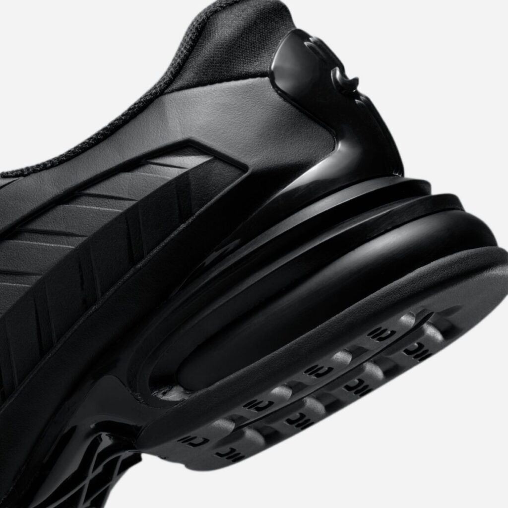 COMME des GARÇONS HOMME PLUS x Nike『Air Max Dolce SP』が国内5月1日／5月2日より発売 ...